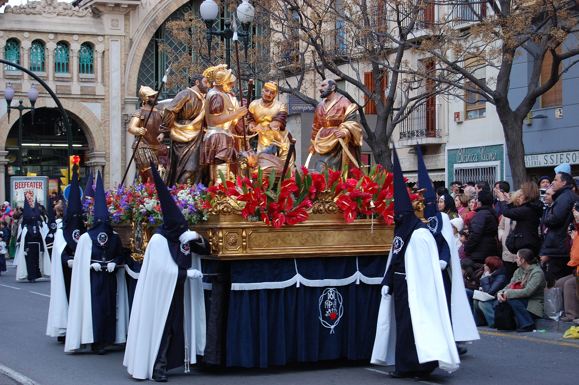 Španělské Velikonoce aneb Pasqua nebo Semana Santa | Kanary Services